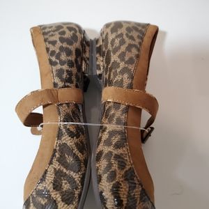 Rialto | Shoes | Rialto Brown Black Leopard Print Flats 85 Nwd | Poshmark